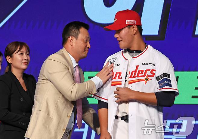 프로야구 Ssg 신인 드래프트 1r서 포수 최대어 강릉고 이율예 지명