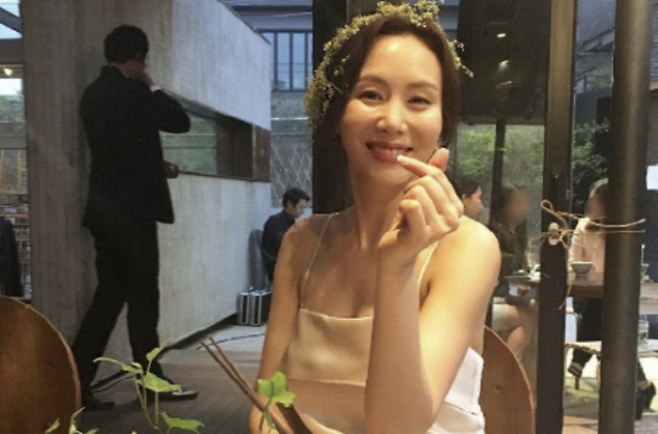 결별설 나자 이미 혼인신고했다고 밝혀 모두 놀라게 한 커플 어썸클