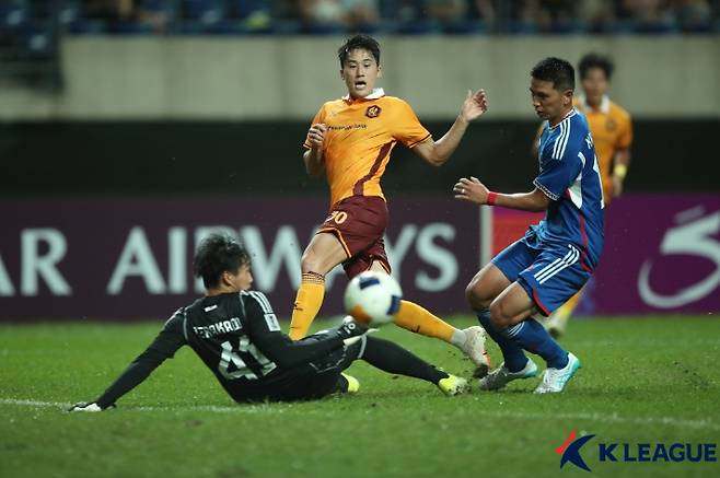 '230km 떨어진 홈 경기?' 광주도 잔디 문제, ACLE 용인서 치른다