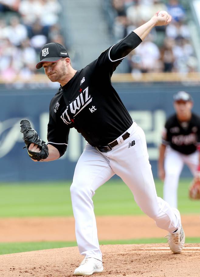 1승 1패 승부는 원점, LG에 강한 벤자민 vs 복수혈전 꿈꾸는 최원태