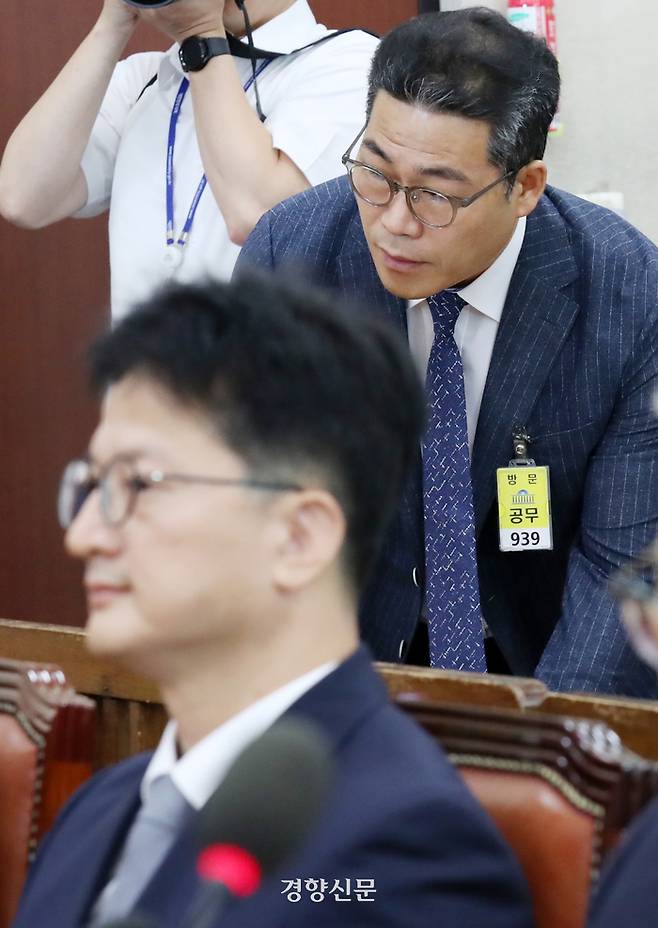 ‘마약 밀반입 연루 의혹 입 연 인천 세관 직원들 짜맞춘 수사 억울”