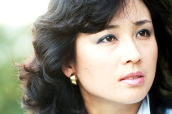 갑자기 사라져 결혼한 줄 알았는데 72세에 미혼인 여배우 셀럽스케치
