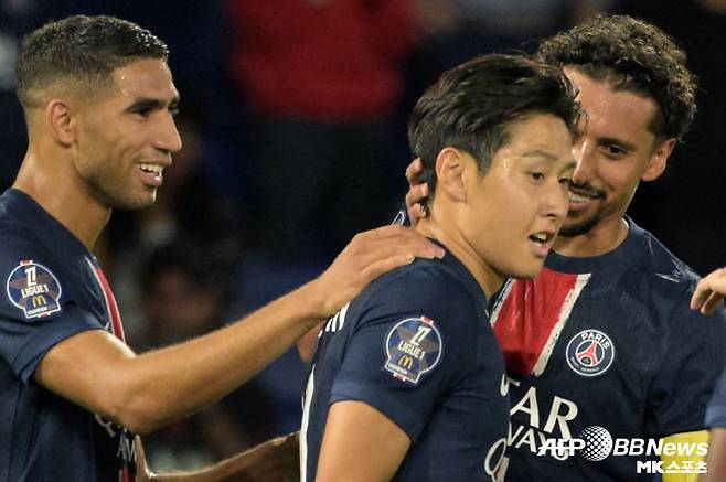 프랑스 2부 파리 Fc가 Psg 독주 막을까 ‘재산 205조 프랑스 최고 부자 파리 Fc 인수···‘레드불도 소수 지분 소유