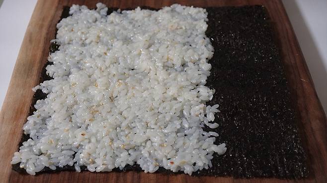김밥 그냥 싸지 마세요 이렇게 하면 절대 터지지 않습니다 텐꿀팁