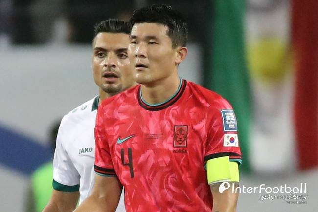 국가대표 센터백 김민재 이혼 발표 성격 차이부모로서 아이 위해 최선 다할 것