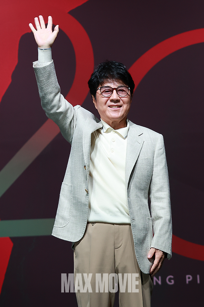 55년 넘게 현역 활동하다가 최근 마지막 예고한 이유 알고 봤더니 맥스무비