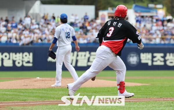 Ks4 현장 에이스에게 10구 빼낸 Kia 김선빈 적극적으로 타격하니 커트됐다