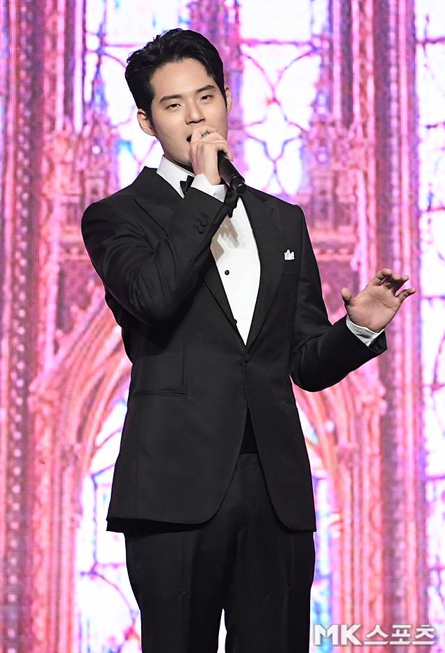 서경수 발목 골절 부상뮤지컬 ‘킹키부츠 ‘알라딘 캐스팅 변경 불가피 공식