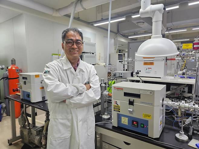마약과 싸우는 과학자 ⑥ 임신테스트기 원리로 마약 감지정확도 100배 높였다