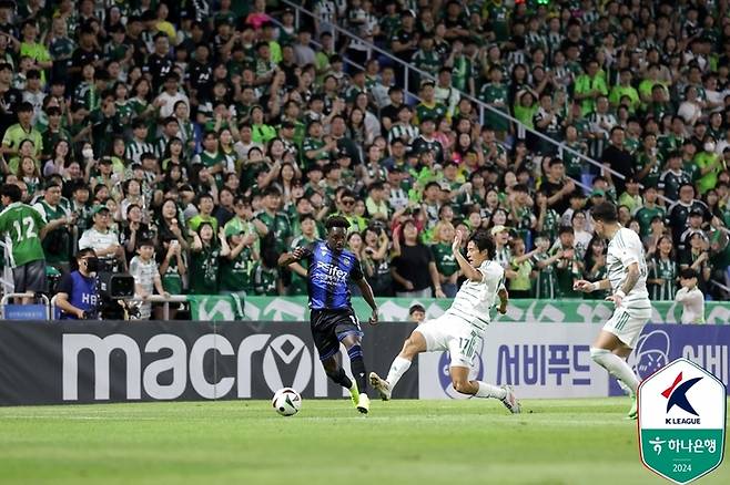 패하면 ‘치명타‘2점 차 11위 전북 Vs 12위 인천 다이렉트 강등 두고 ‘멸망전