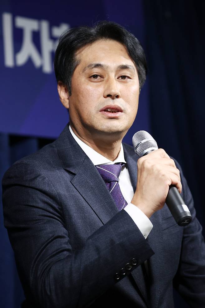 Spo 현장 K리그2 우승 안양 유병훈 감독 우리 팬들은 1부 자격이 있으신 분들 정말 감사해
