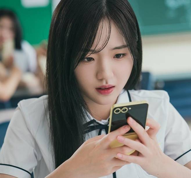 실제 연애중인 배우 커플에게 연인 연기를 주문했더니 벌어진 일 필더무비