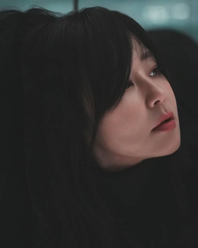 최강희 47살 맞아 가을재킷 입고 대학생 같은 동안미모 스타픽
