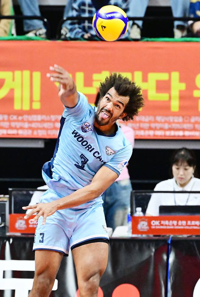 Is 안산 4연속 듀스 승부우리카드가 웃었다 Ok저축은행 꺾고 3위 탈환