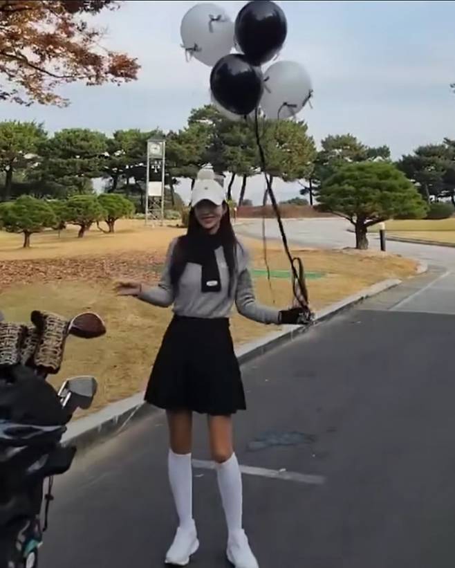 박솔미 필드 위에서 빛난 골프 패션 우아함과 캐주얼의 완벽 조화 뷰티는 내운명