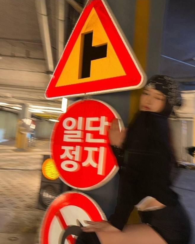 안유진 이런 도발 처음이야 쇼츠 입은 과감한 반다나 트레이닝룩 뷰티는 내운명