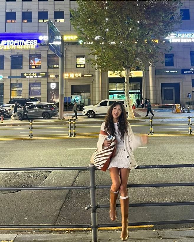 전미라 우월한 기럭지에 빛나는 히피펌 러블리함과 힙한 스타일링으로 가을 점령 뷰티는 내운명
