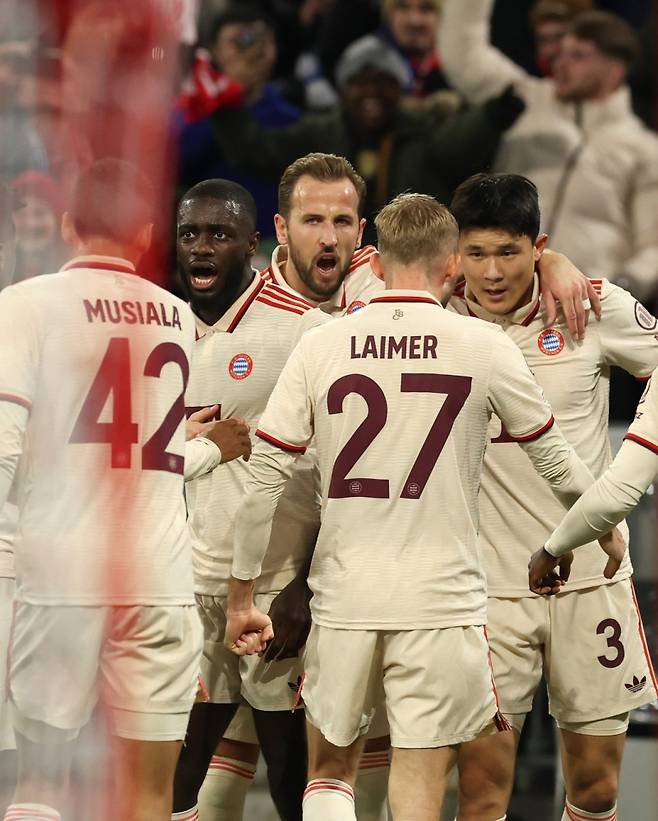 김민재 공식 Mom에 Uefa 공개 극찬 승부 결정짓고 경합에서 엄청난 힘 선보여”