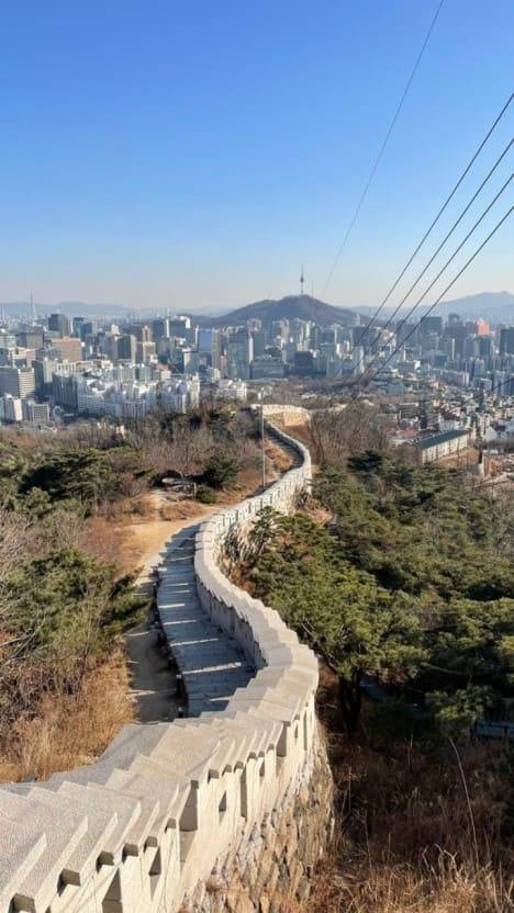 별빛 아래 숨겨진 도시의 비경 국내 야간 산행 명소 5선 이앤투어픽