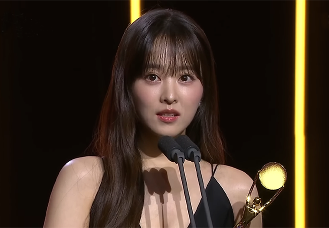 시청자들 울컥하게 만든 배우 박보영 수상소감 마지막으로 혹시 꿀벌책방