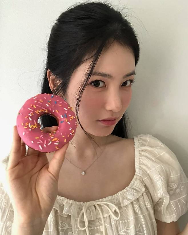 신예은 우아한 청순美 몰라보게 슬림해진 레이스 원피스룩 스타와 패션