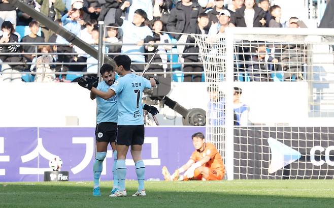 오피셜 세징야·에드가 대구와 2025시즌도 함께 아름답게 은퇴하고 싶다”