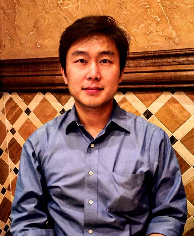 게임과 세상 유럽 게임으로 입자가속기 배운다