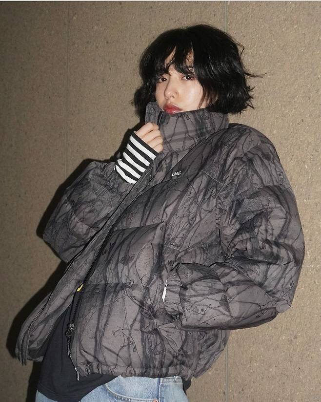 나나 세계 1위 미녀 여가수의 남다른 패딩룩 배우 포스 뿜뿜 스타와 라이프