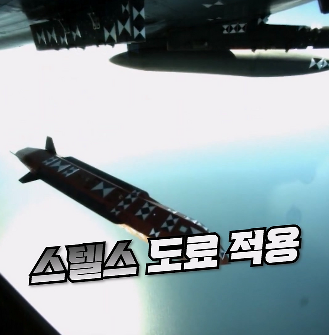 Kf 21 전투기에 장착되는 천룡 공대지 미사일의 위력 군사돋보기