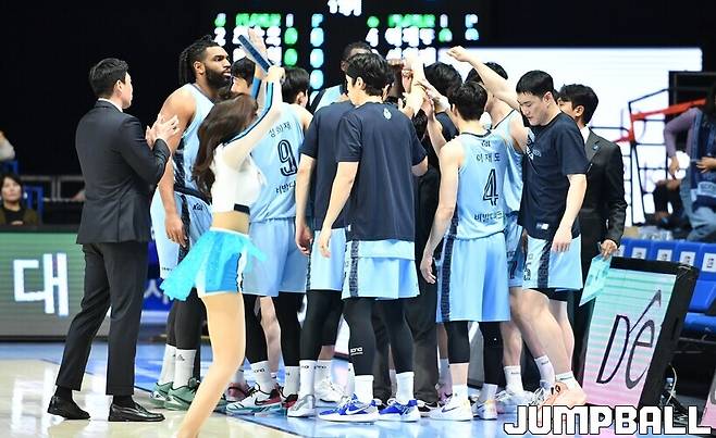‘또 무너진 4쿼터‘ 소노의 10연패 주된 원인 고질적인 승부처 낮은 집중력