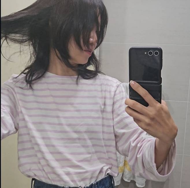 공효진 빛나는 공블리 표 곰신룩 툭 걸쳐도 따듯한 겨울 시어링 재킷룩 뷰티는 내운명