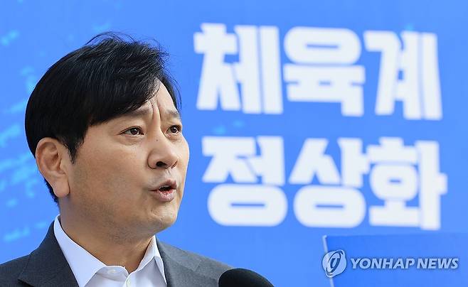 단일화 목소리 내는 체육회장 후보들17일 단일화 추진 회동종합2보