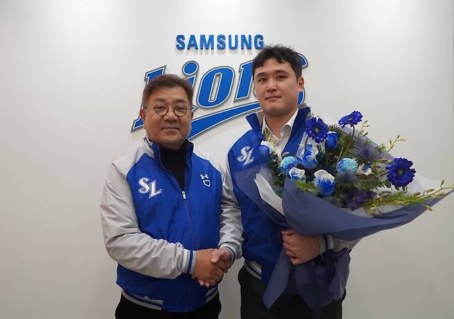 삼성은 왜 Fa에 102억이나 썼을까트레이드 만능맨도 26억 단속 내년 우승 못하면 큰일이다