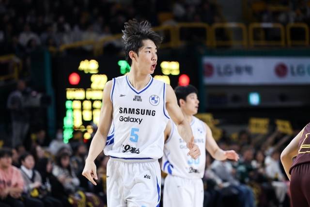 삼성 초비상 이원석 오른 발목 통증으로 현대모비스 원정 출전 불투명 결장 가능성 높아” Kbl