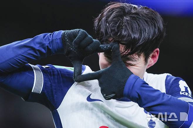 리그컵 4강 진출한 손흥민 이번 시즌에는 무관의 한 풀까