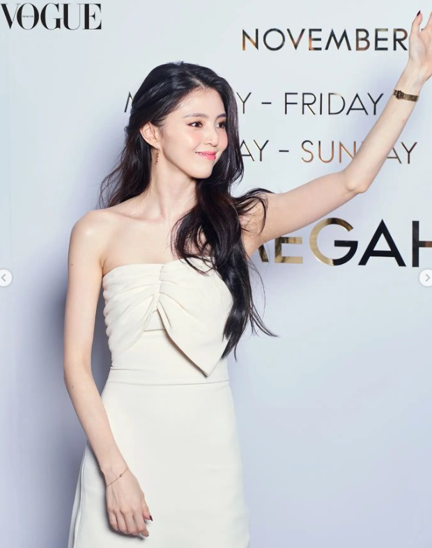 실물 이정도역대급한소희여리여리 여신같은 화이트 드레스룩 셀럽뉴스