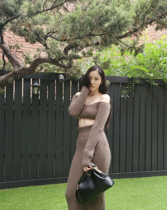 연예인 실물이런 느낌 키 176cm 배우 실물 체감샷 어썸클