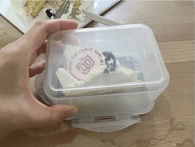 먹고 남은 크리스마스 케이크는 이렇게 보관하세요~ 오늘살림루틴