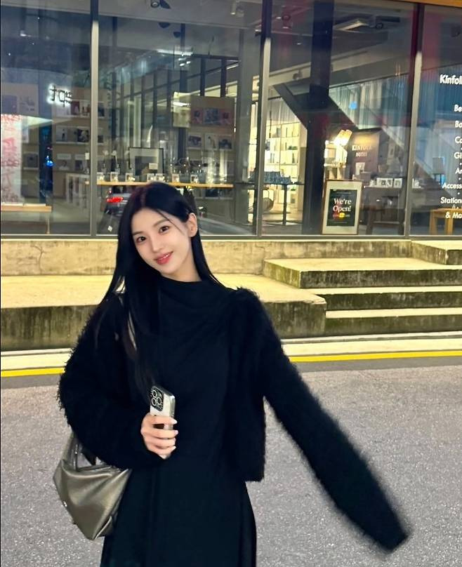 강석우 딸 강다은 반짝반짝 빛나는 미모가 다 한 블랙 패션 클래스 스타와 패션