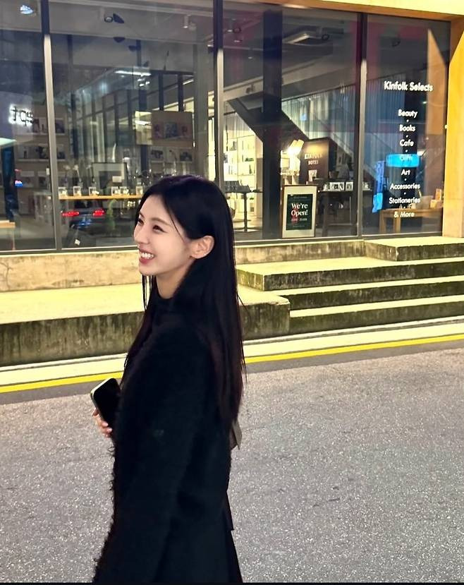 강석우 딸 강다은 반짝반짝 빛나는 미모가 다 한 블랙 패션 클래스 스타와 패션