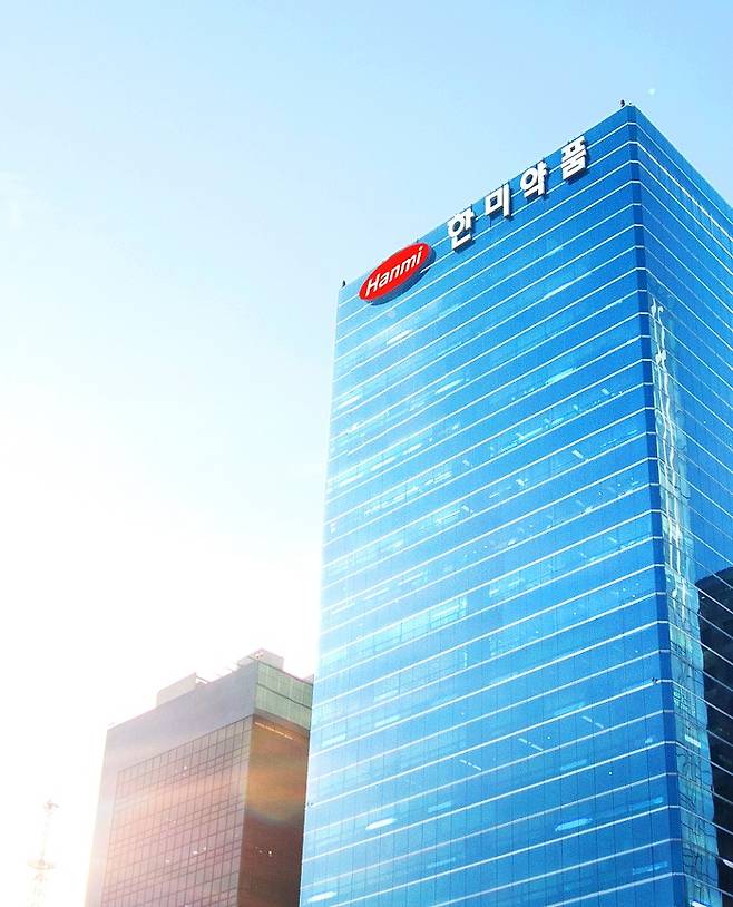한미家 4인연합 장남 지분 매입경영권 분쟁 종식
