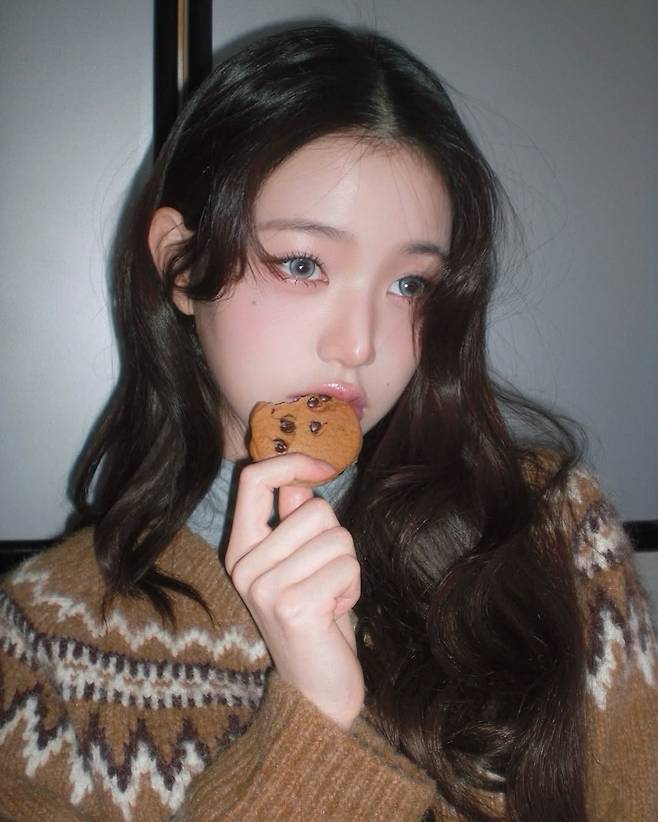 장원영 러블리한 니트 스타일링 모아보기 라이프업