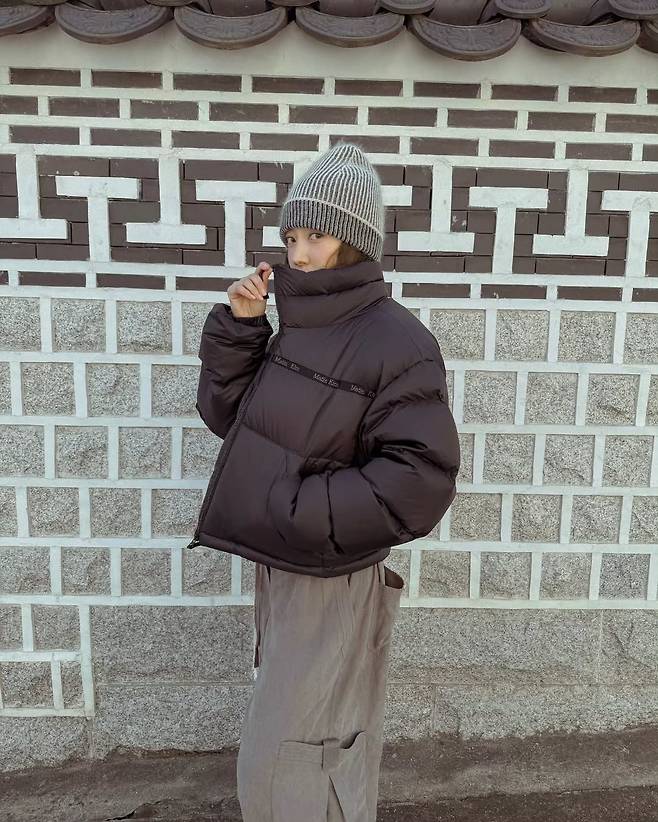 이세영 숏패딩버뮤다팬츠 입고 힙하다 힙해 라이프업