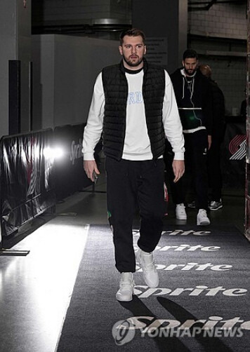 Nba ‘또 마른하늘에 날벼락 부상 입은 돈치치 자택에 도둑까지 침입