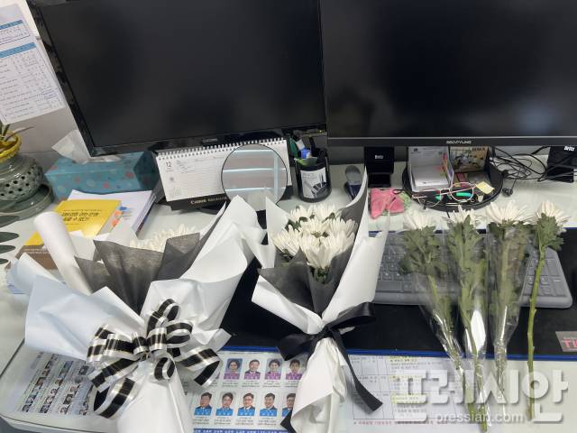 영정사진도 없는 합동분향소 참담13명 희생된 화순 분향소에 추모행렬 이어져