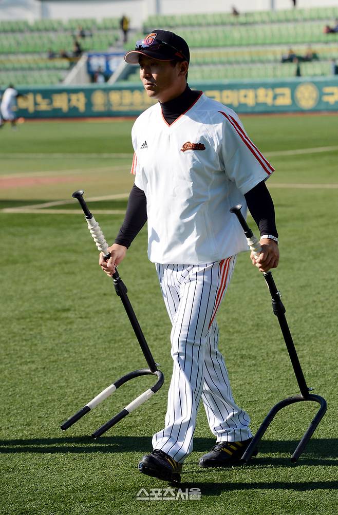 하필 Choo 외삼촌이라” Ssg도 난감했다답은 하나 ‘성과를 내면 된다 Ss시선집중