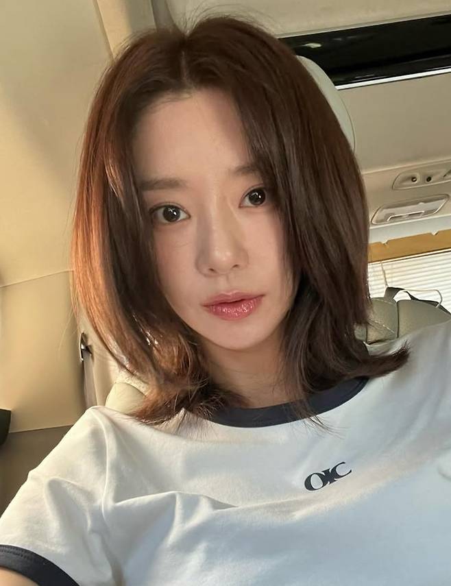 거지존 극복하고 싶다면 꼭 봐야할 이주빈 헤어스타일링 헤어핏