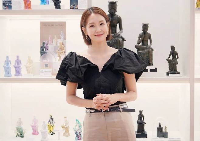 700억 건물주9살 연상 운동선수와 파경 13년 됐다는 미녀 방송인 올드머니룩 뷰티는 내운명