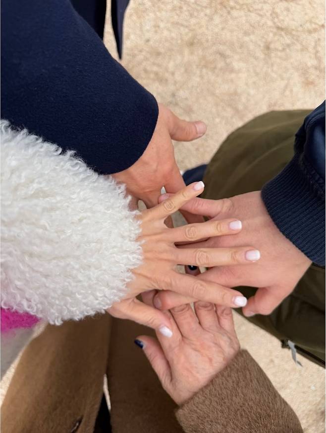 최은경 아나 해병대 아들 면회 간 초동안 새해부터 힙한 오버핏 롱코트 휴가패션 뷰티는 내운명
