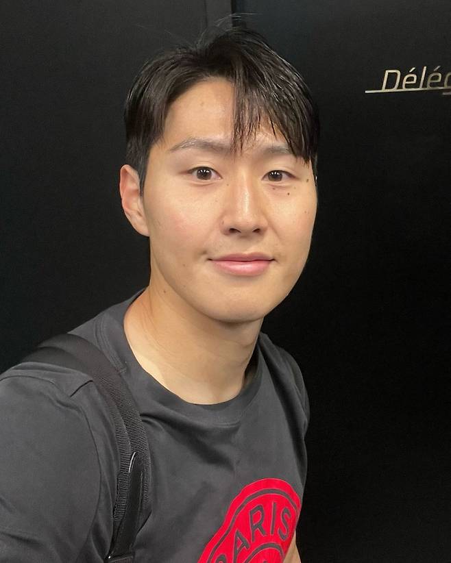 이강인 ‘스타병 논란에도감독은 Psg 합류 후 성장·자질 분명한 선수” 믿음
